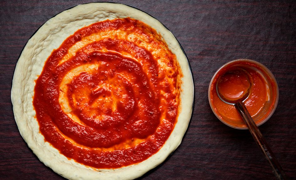 Hjemmelaget pizzasaus | Oppskrift | Meny.no