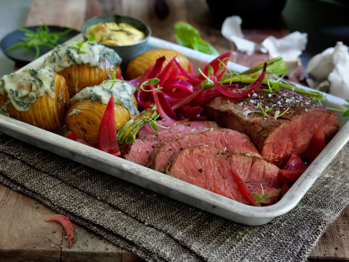 Alt til biff | Kjøp biffstykker av storfe og tilbehør | Meny.no