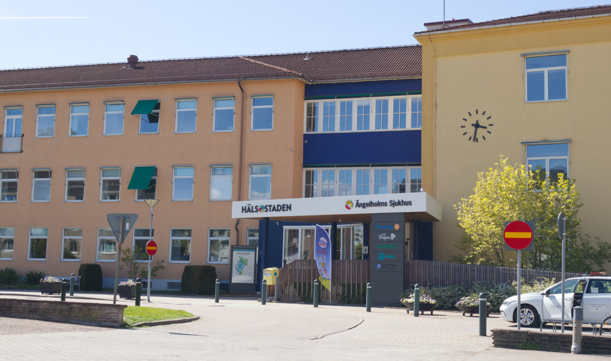 Första väggelementet rest för nya Söndrebaljsskolan i Hjärnarp ...