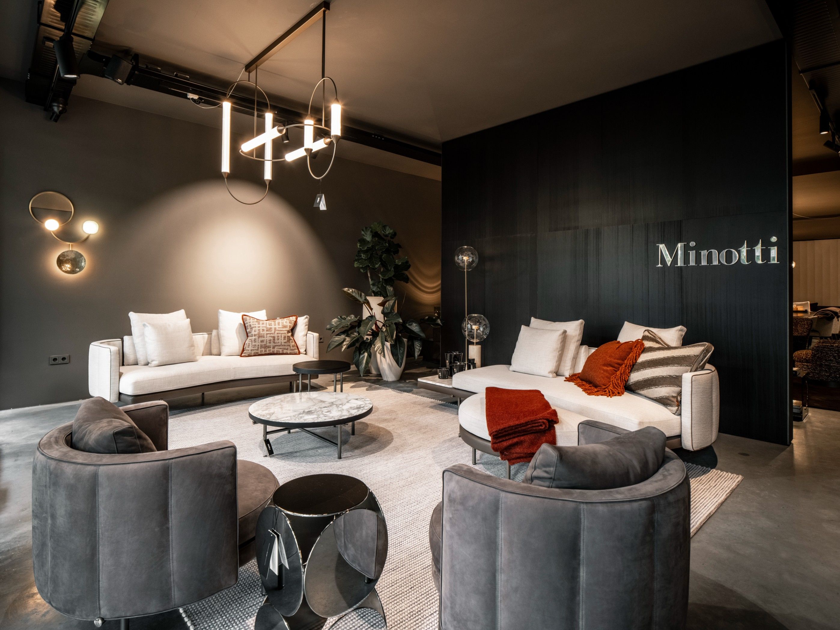 Minotti • Novalis.O • Experience elegance in luxury and light
