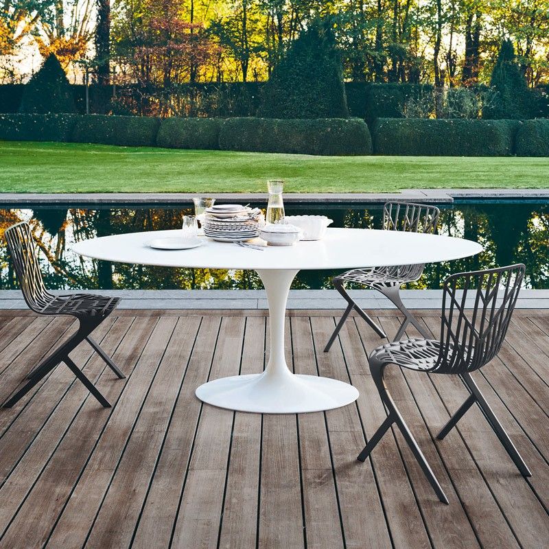 Knoll Saarinen High Table • Novalis.O • Experience elegance in luxury ...