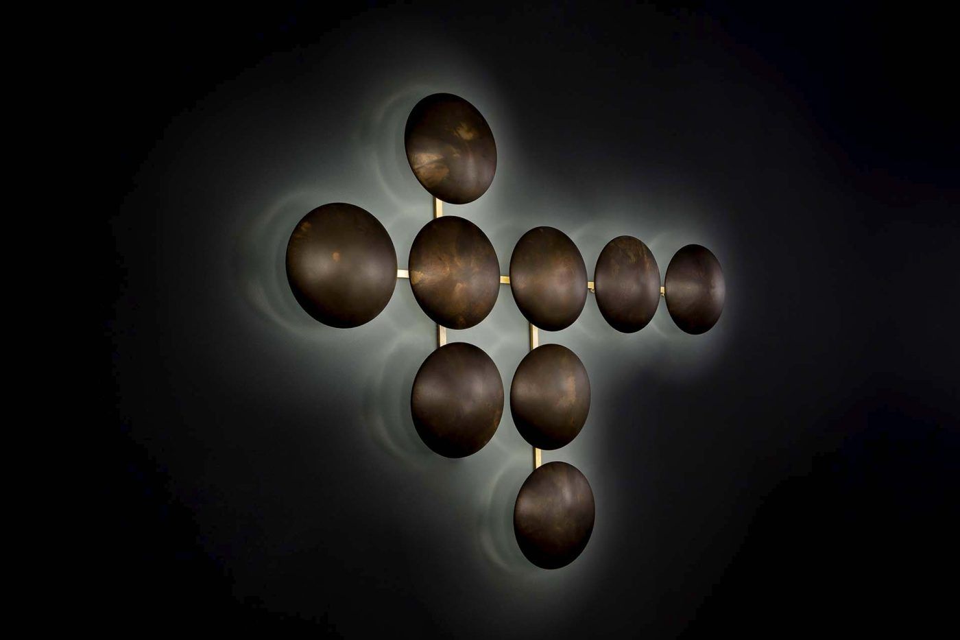 Henge Wall Clips • Novalis.O • Experience elegance in luxury and light