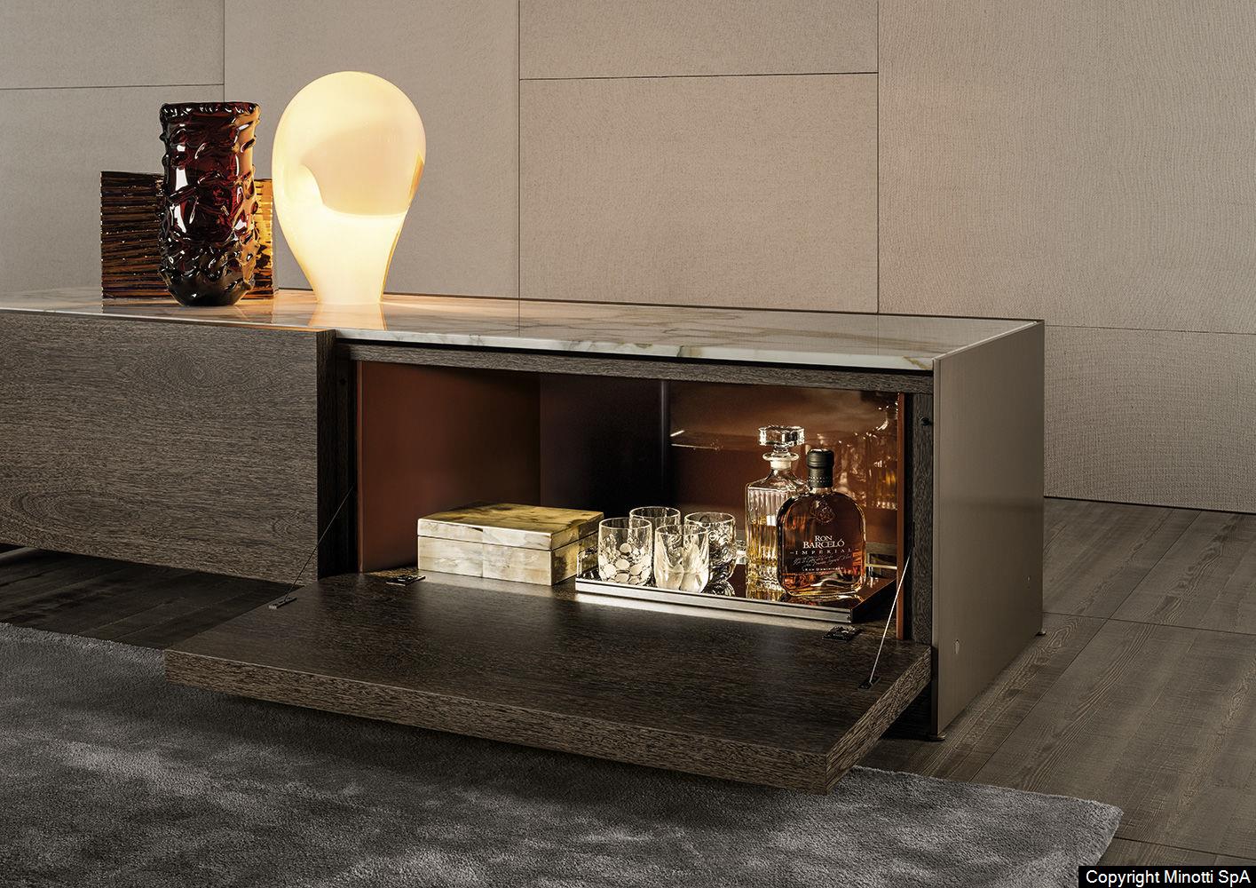 Minotti Carson • Novalis.O • Experience elegance in luxury and light