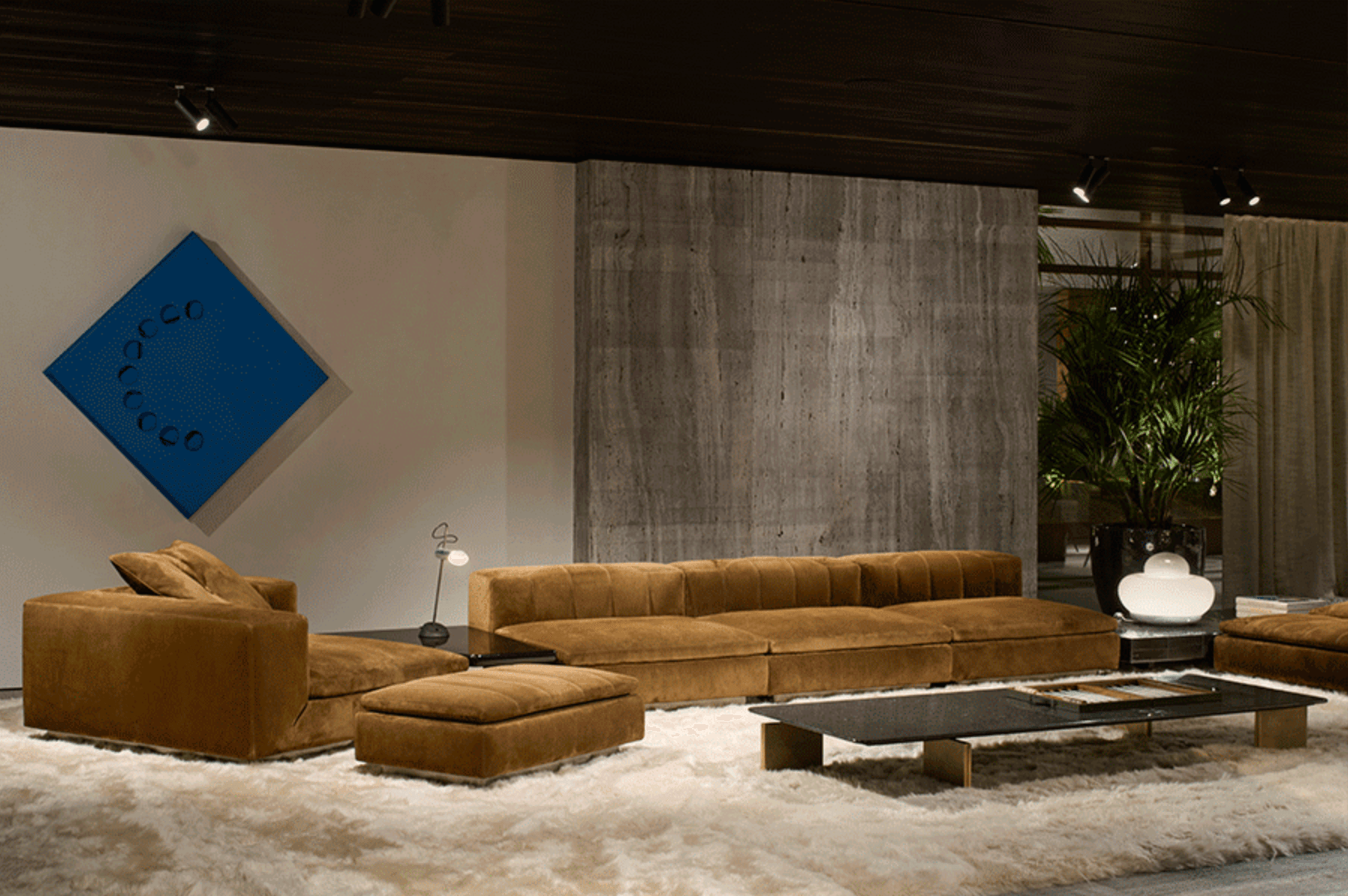 Minotti Coupé bank • Novalis.O • Experience elegance in luxury and light