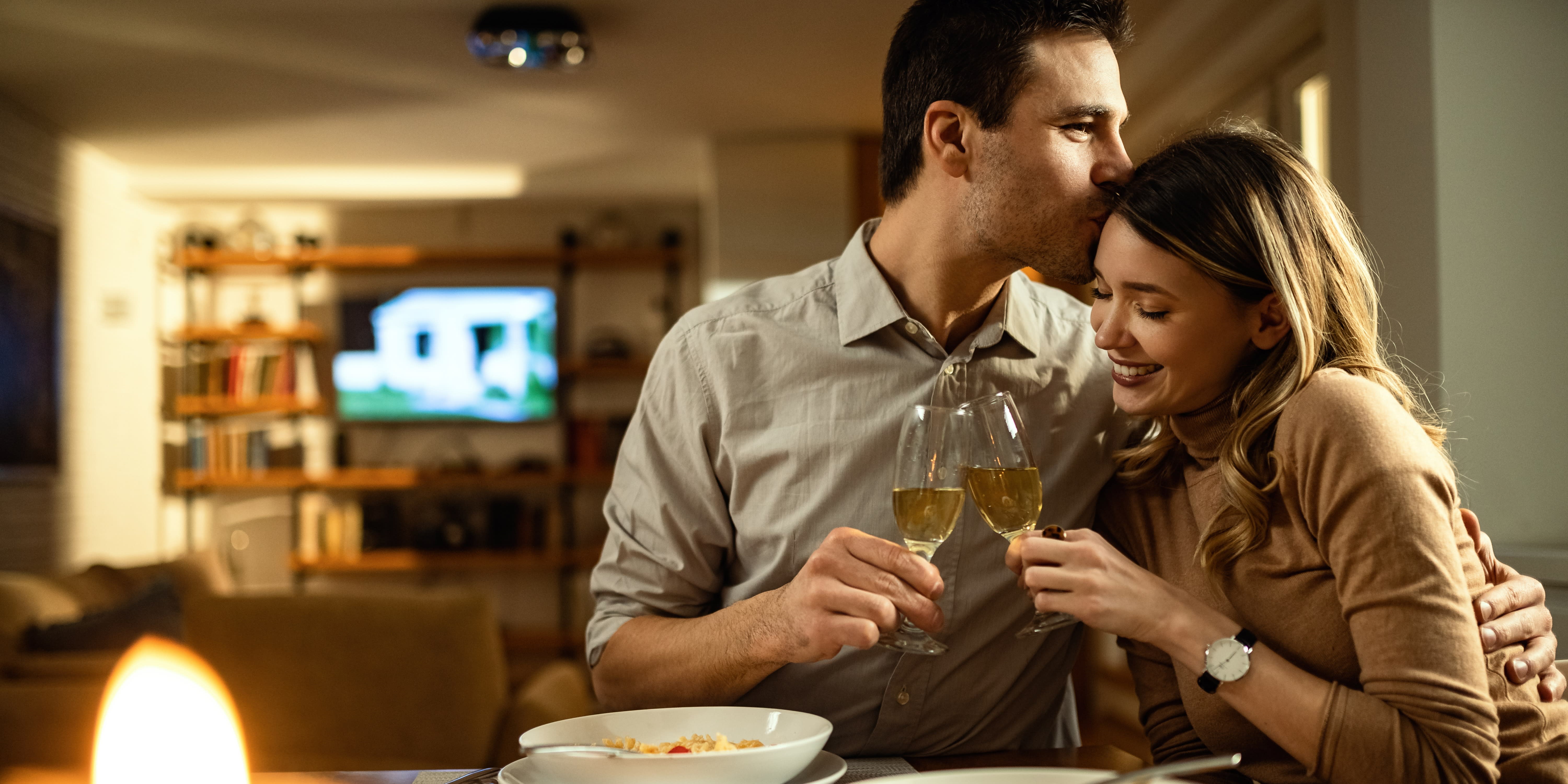 Breakdown of the 5 Stages of a Relationship | Now&Me Blog