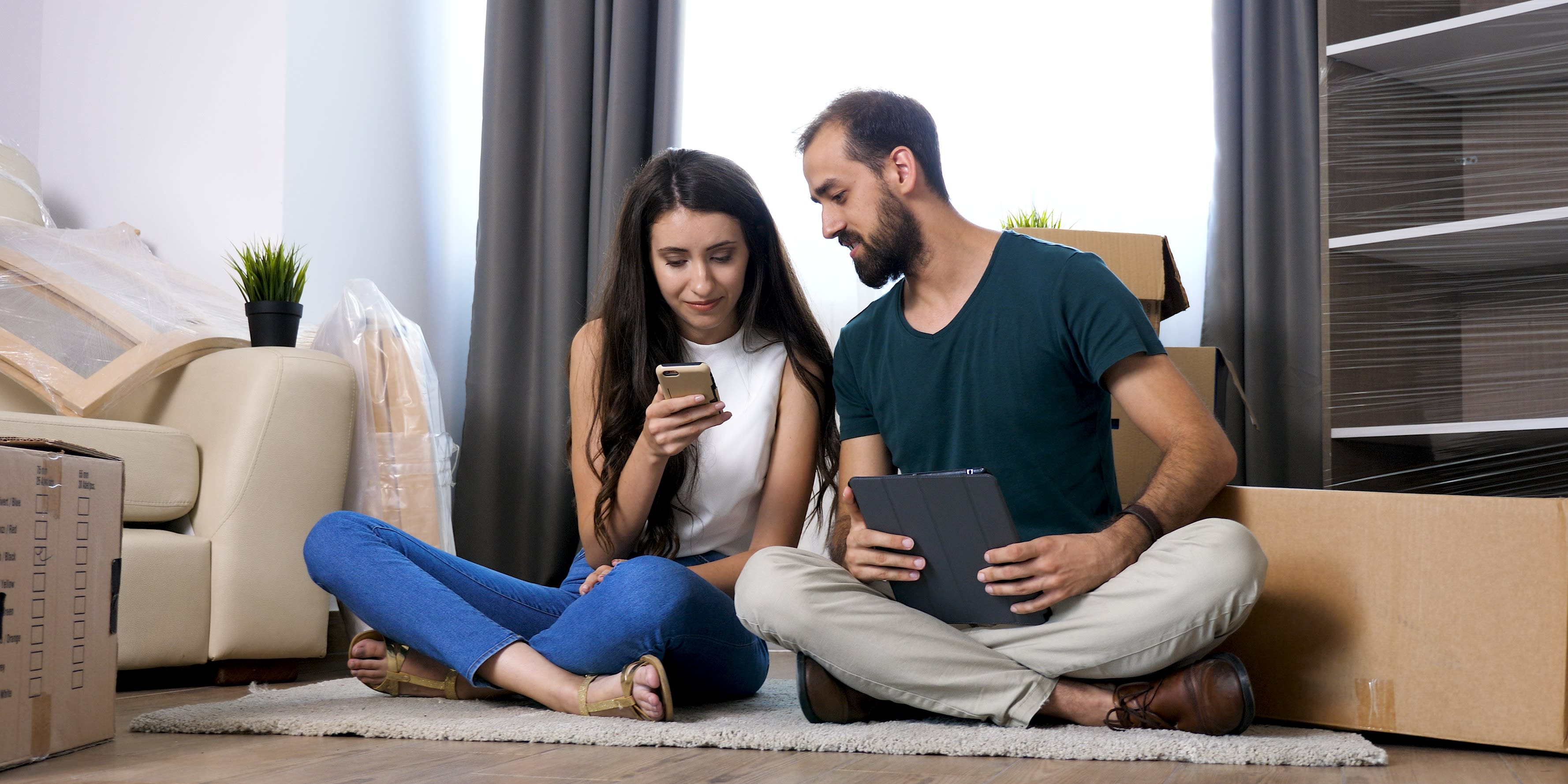 Breakdown of the 5 Stages of a Relationship | Now&Me Blog