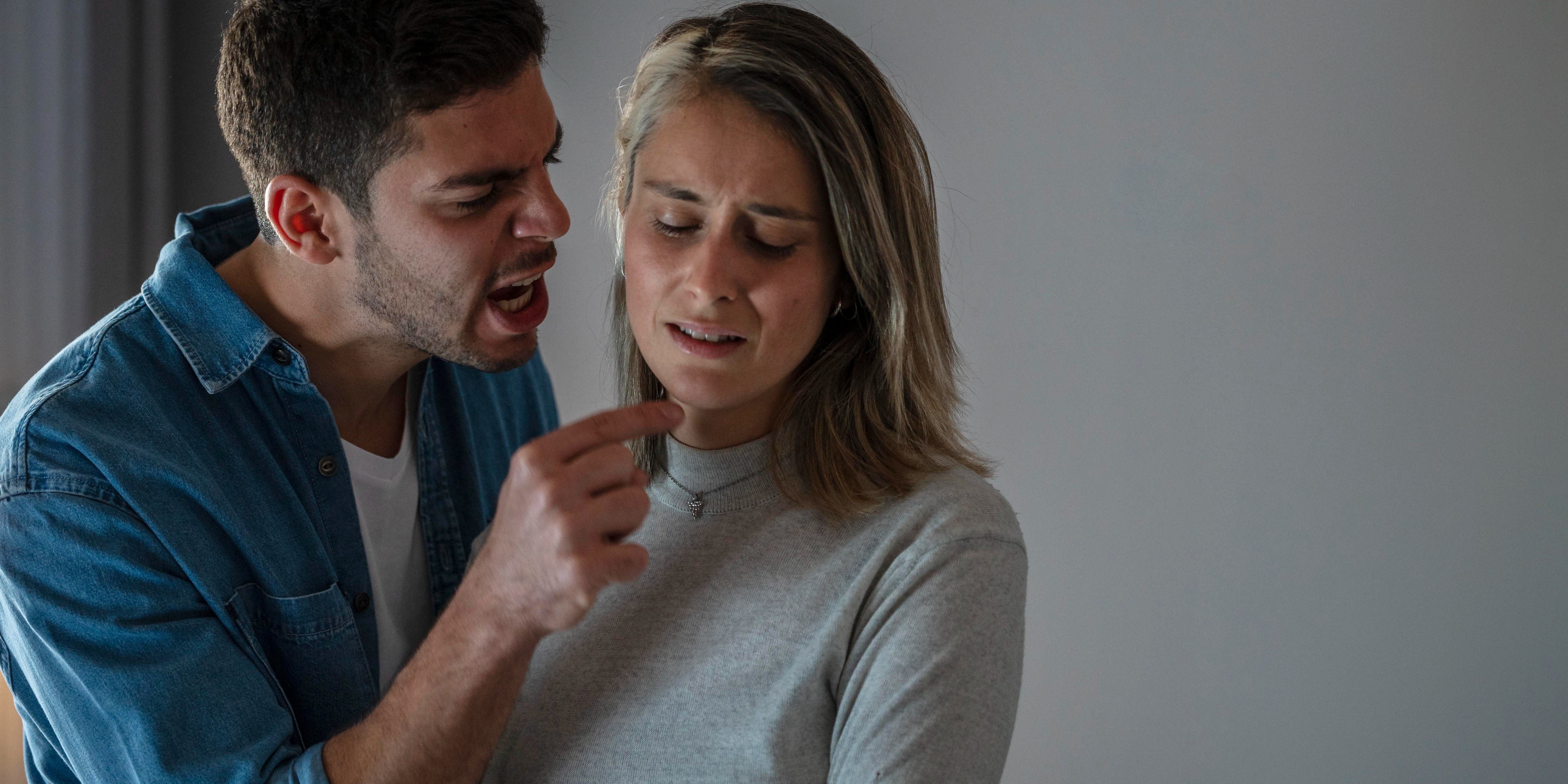 What is Verbal Abuse? Definition, Types, Signs, and Effects | Now&Me Blog