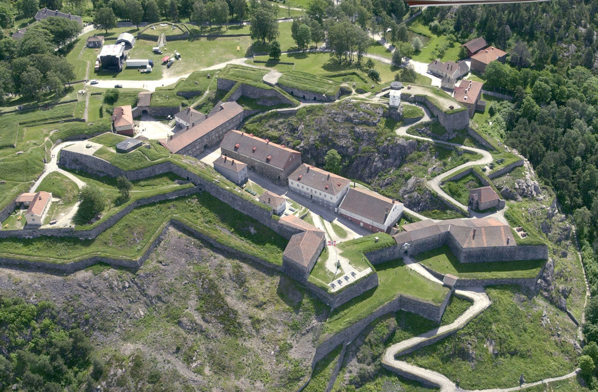 Fredriksten festning - På byens tak / Fredriksten fortress - The city's ...