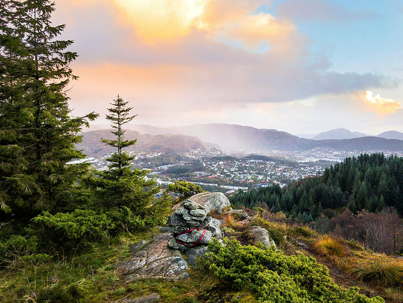 Over 7 fjell i Åsane