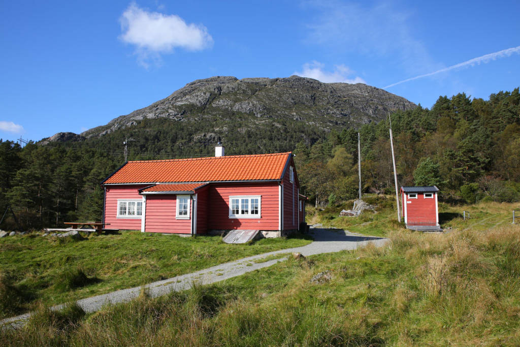 Lundastøl Turisthytte | DNT Hyttebestilling