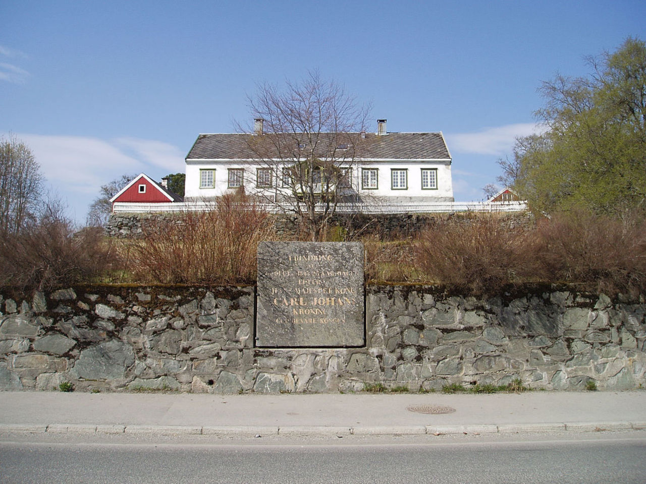 Vandring mellom minnesmerker i Bymarka | UT.no
