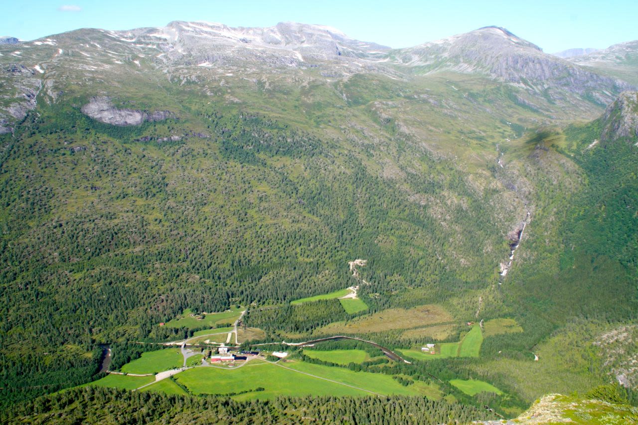Topptur til Storfjellet fra Kårvatn