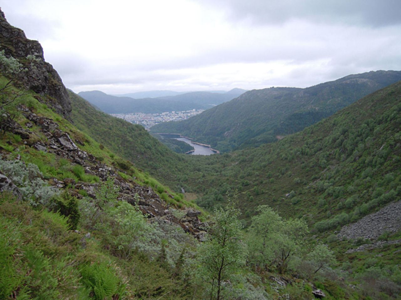 Rundtur opp Isdalen ned Borgaskaret
