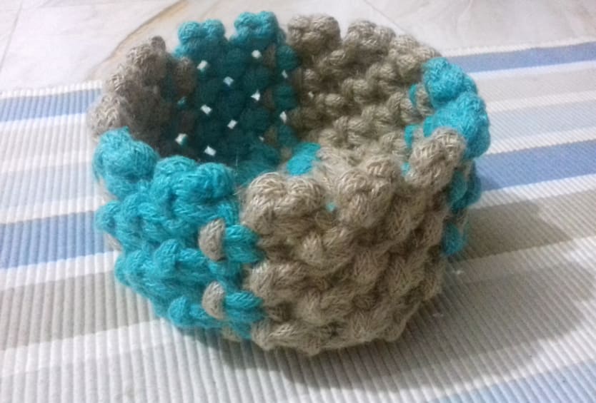 Learn to make a macrame pottery plant hanger | Obby