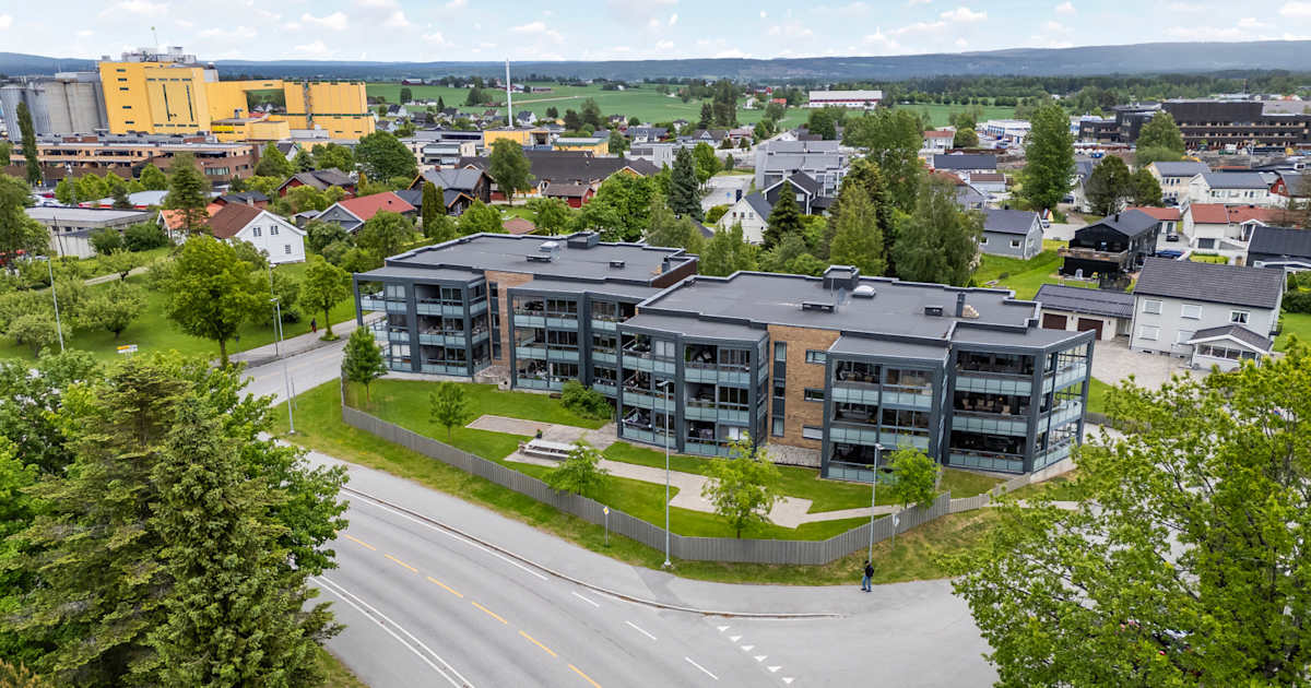 Stange sentrum - Delikat stor 2-roms i 2.etg. med heis og p-kjeller ...