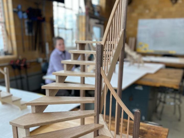 Creating Architectural Staircases: Exploring the Art of Quarter-Turn ...