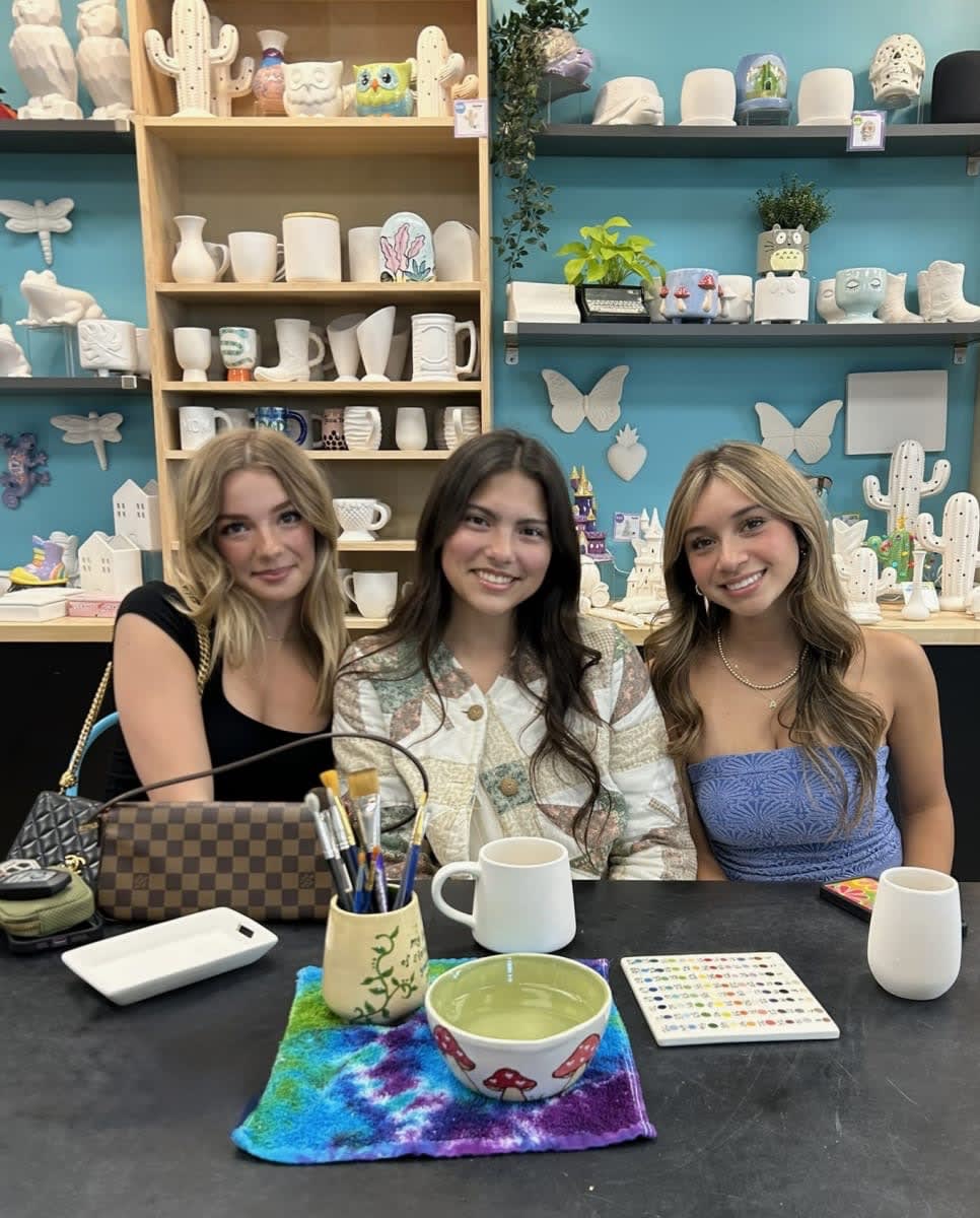 Presents & Prosecco Paint Night