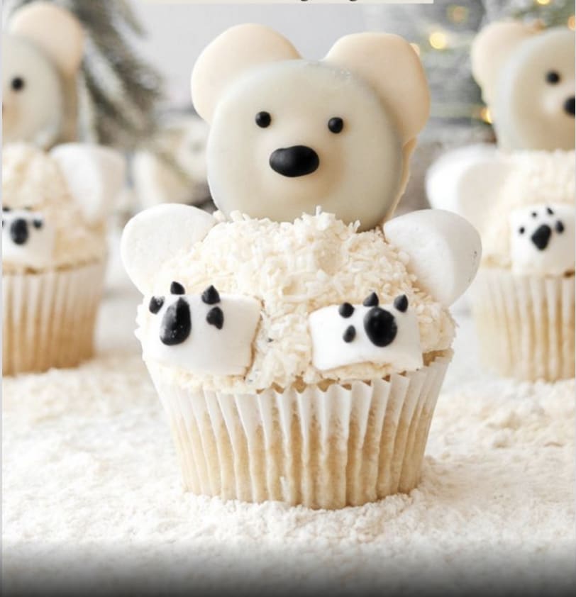 🧁 ️ Frosty Friends Cupcake Lab: Polar Bears cupcake lass