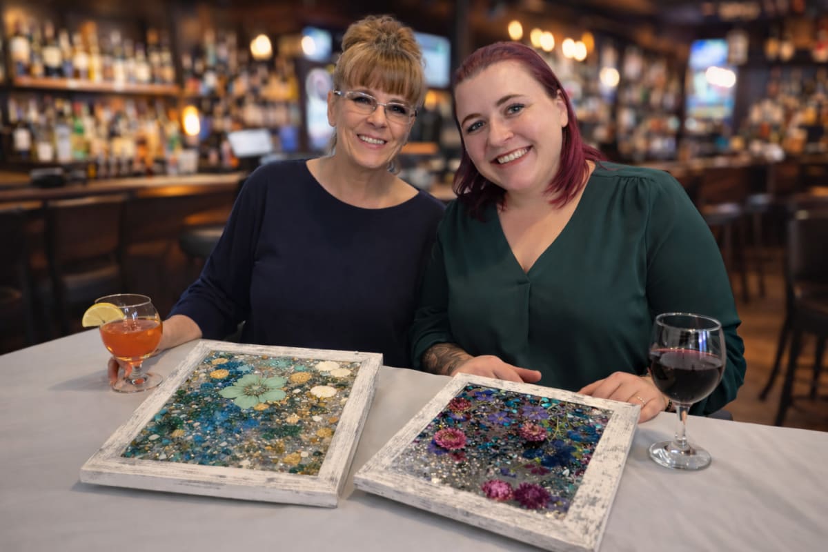 Decatur Crushed Glass Crafting Party (Glimmer Frames)