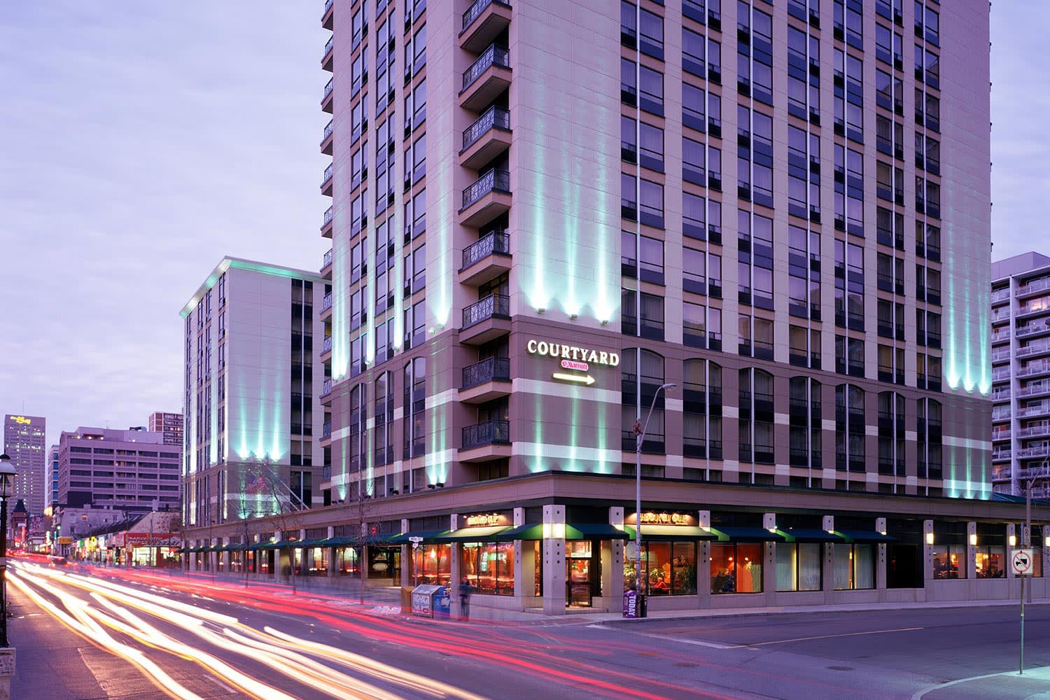 Courtyard by Marriott Downtown Toronto | Ocean Florida