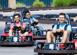 Los Angeles: Boomers All-Day Attraction Pass | Ocean Florida