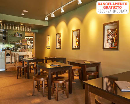 Especial Dia dos Namorados: Menu de Degustação para Dois na Vila de ...