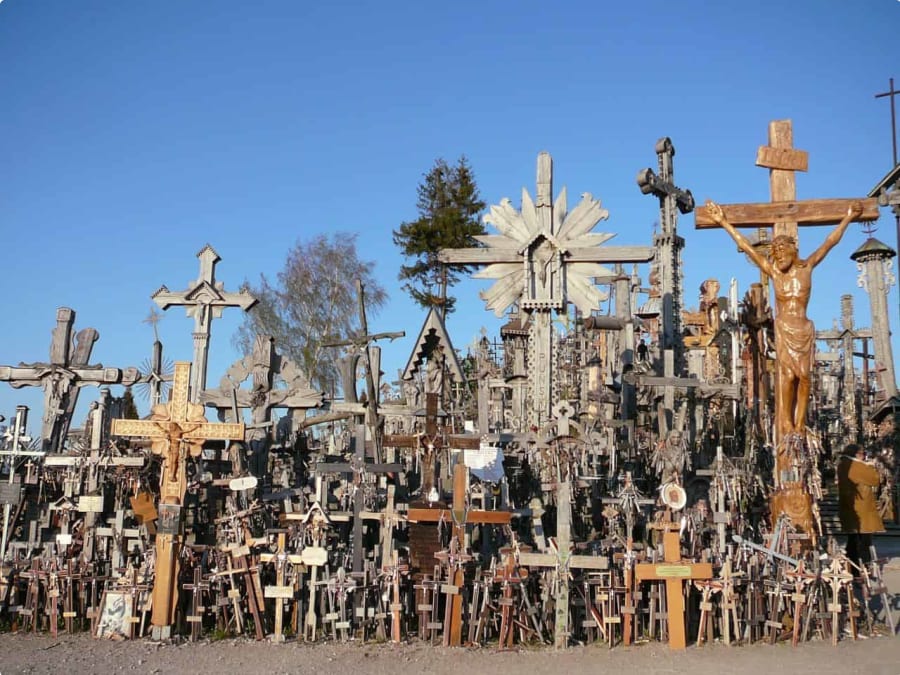 Hill of Crosses, Lithuania | Odyssey Traveller