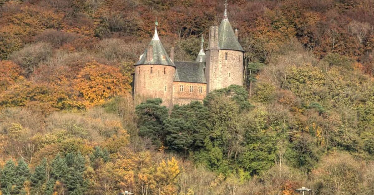 Castle Coch | Definitive guide for senior travellers - Odyssey Traveller