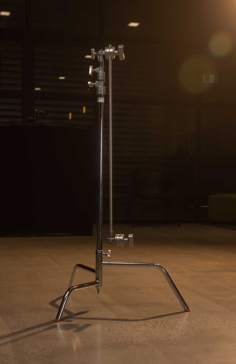 MSE 40" Double Riser C-Stand Kit Hire - Offshoot Rentals Melbourne