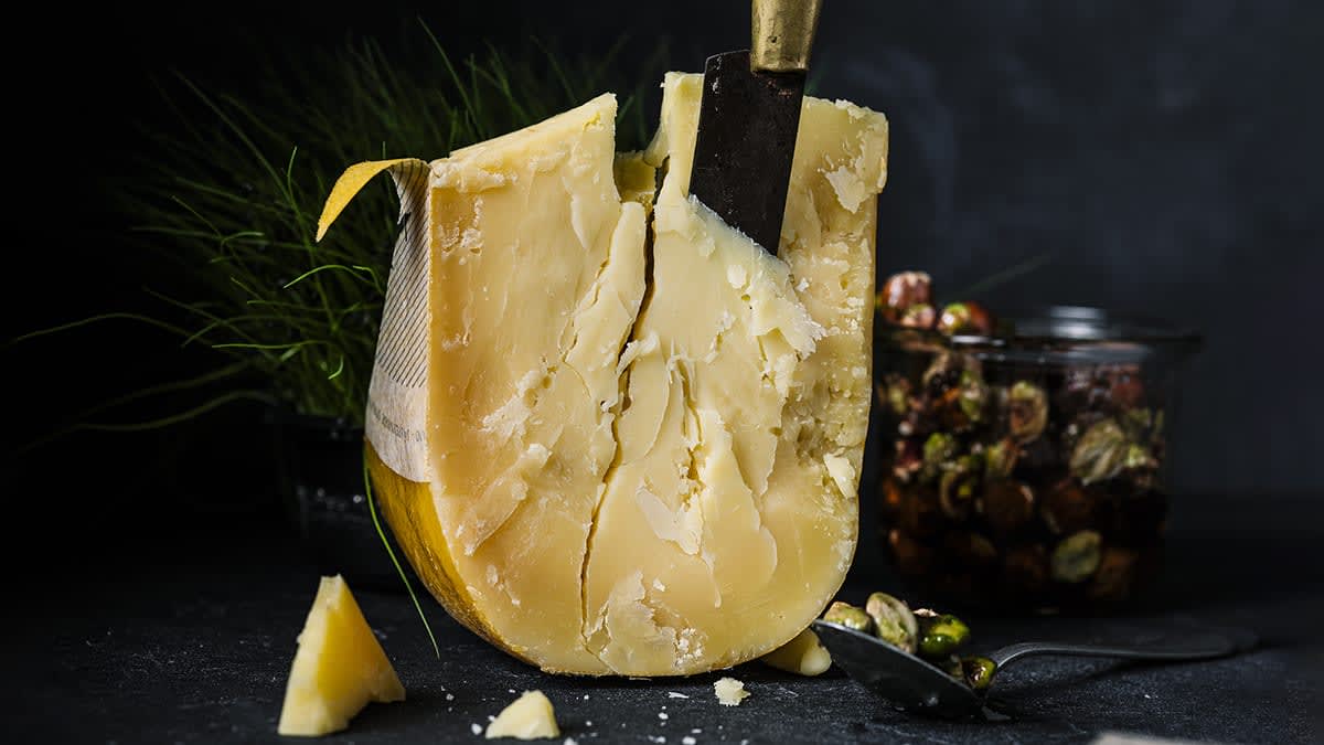 Våre beste ostetips – slik lager du et perfekt ostefat | Oluf Lorentzen