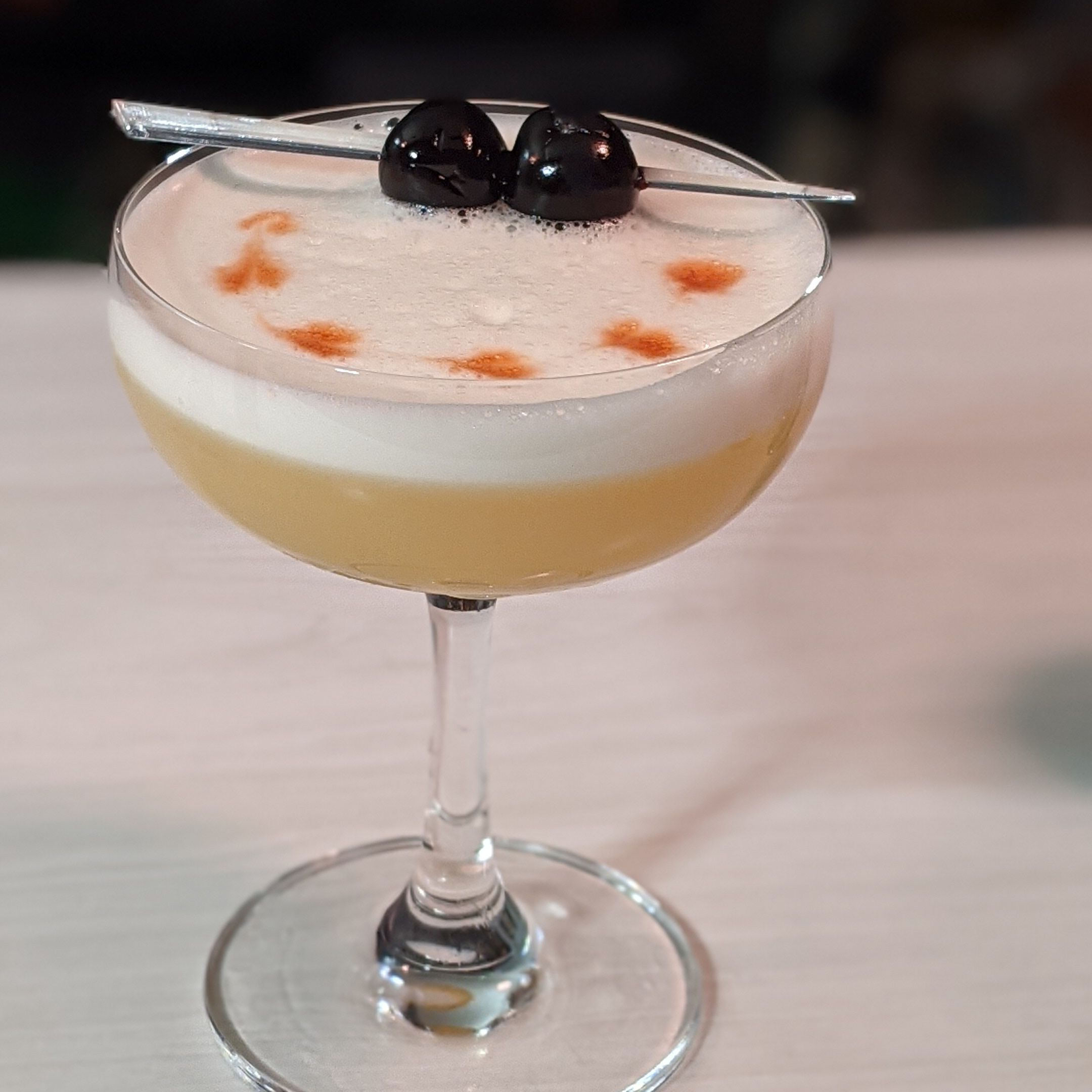 Whiskey Sour cocktail recipe