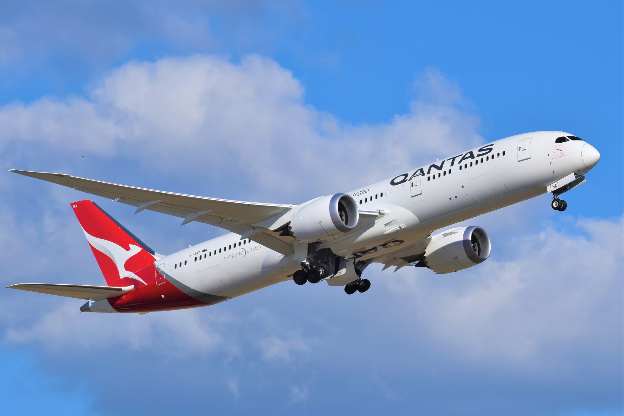 Qantas Boeing 787-9 Dreamliner - oneworld virtual