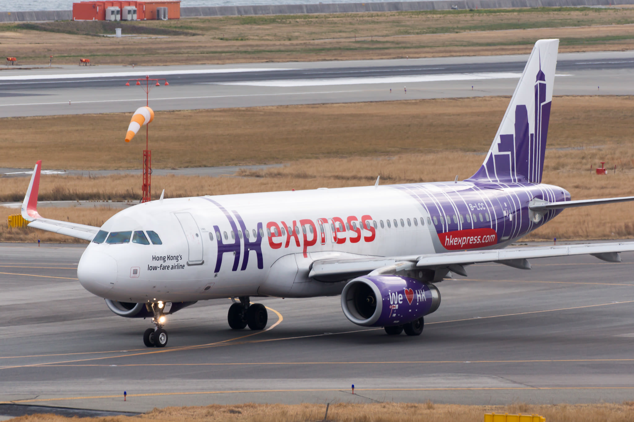 HK Express Airbus A320-232(WL) - oneworld virtual