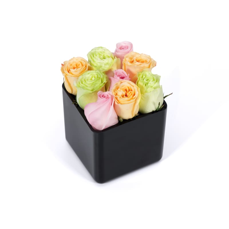 Classic Rose Black Cube - Dubai | OnlyRoses