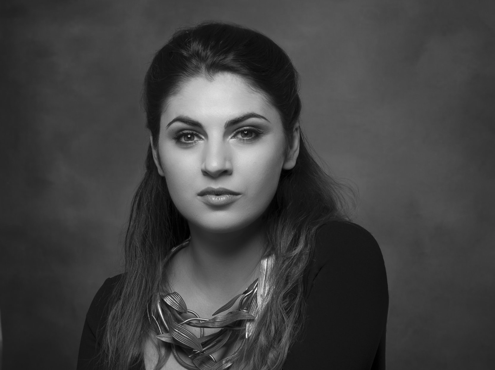 Emanuela Pascu - Paris Opera Play