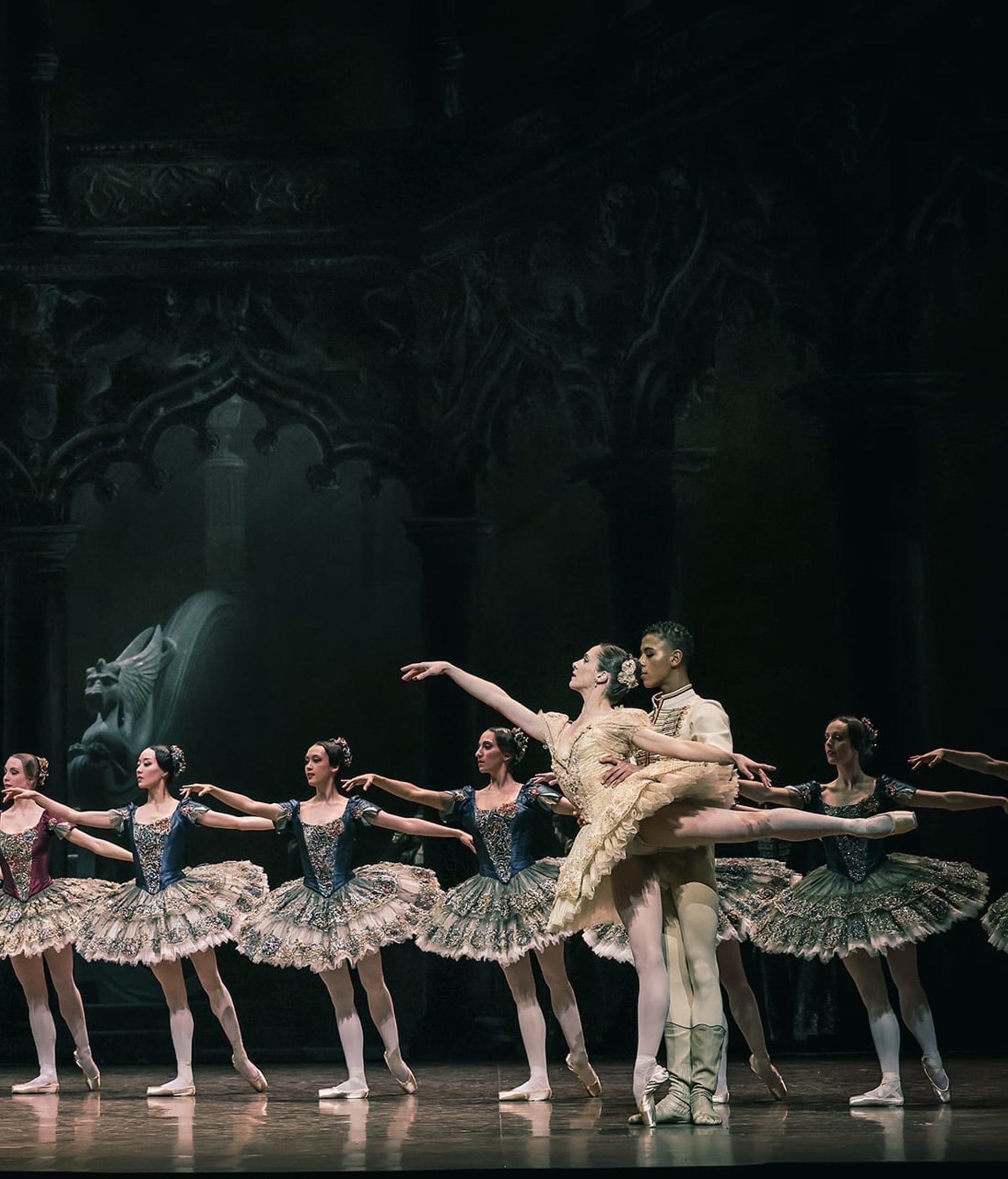 Greatest classical ballets of the Paris Opera watch online on Paris ...