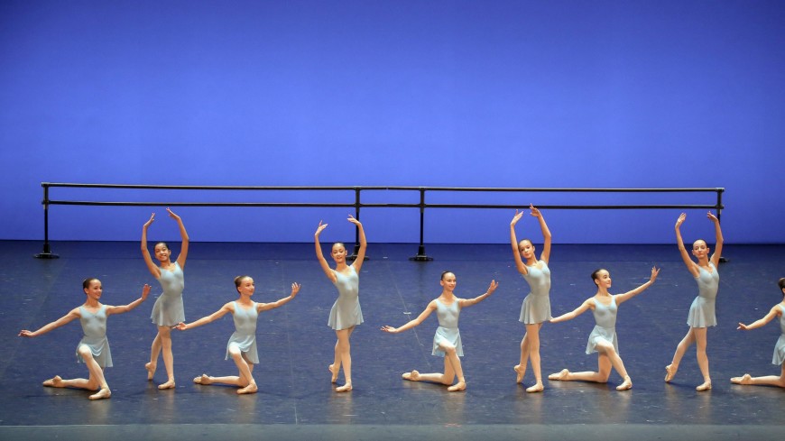 L’enseignement - École de danse - Artistes - Opéra national de Paris