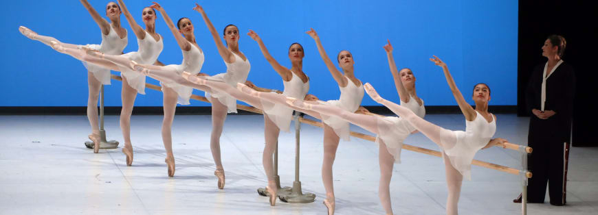 Teaching staff - The Ballet School - Artists - Opéra national de Paris