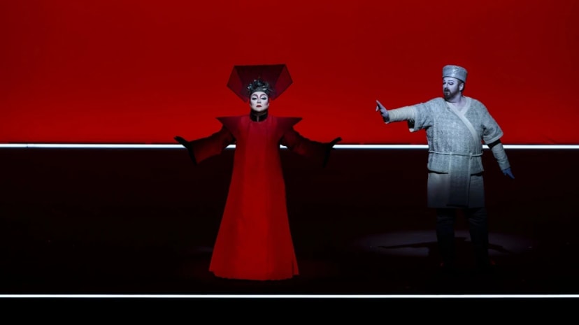 Turandot en 5 costumes — aria — Opéra de Paris