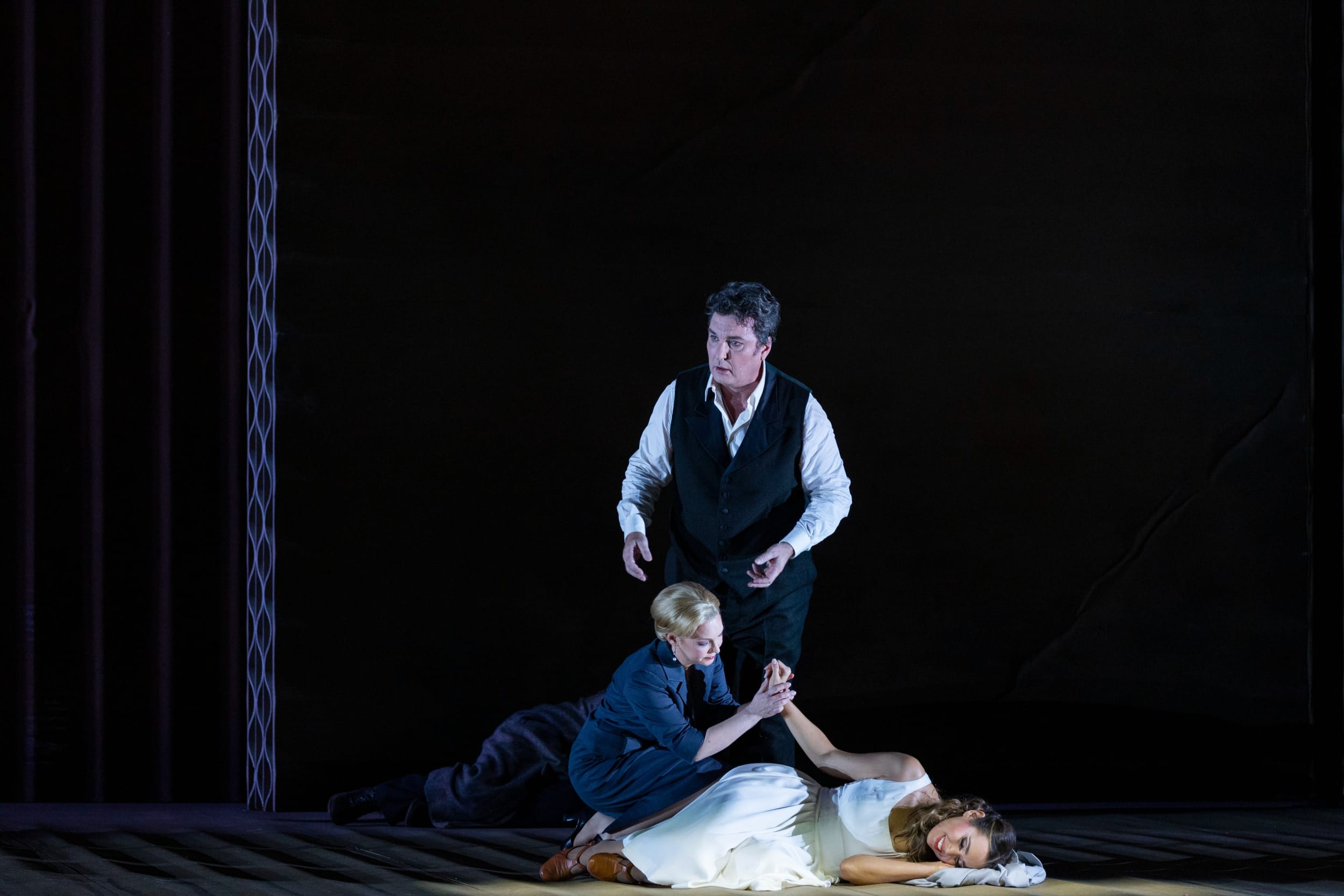 Rigoletto - Opera - Season 21/22 Programming - Opéra national de Paris