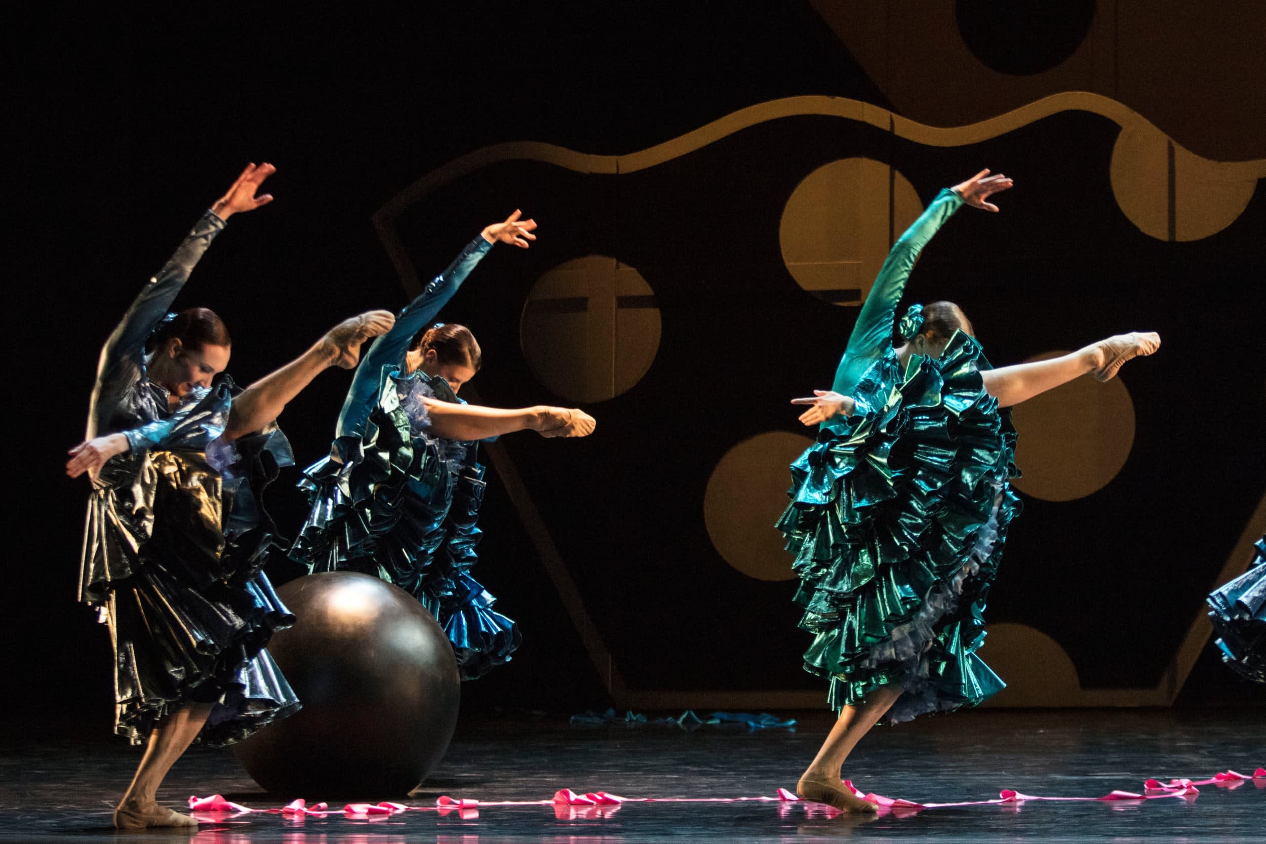 Mats Ek - Ballet - Programmation Saison 21/22 - Opéra national de Paris