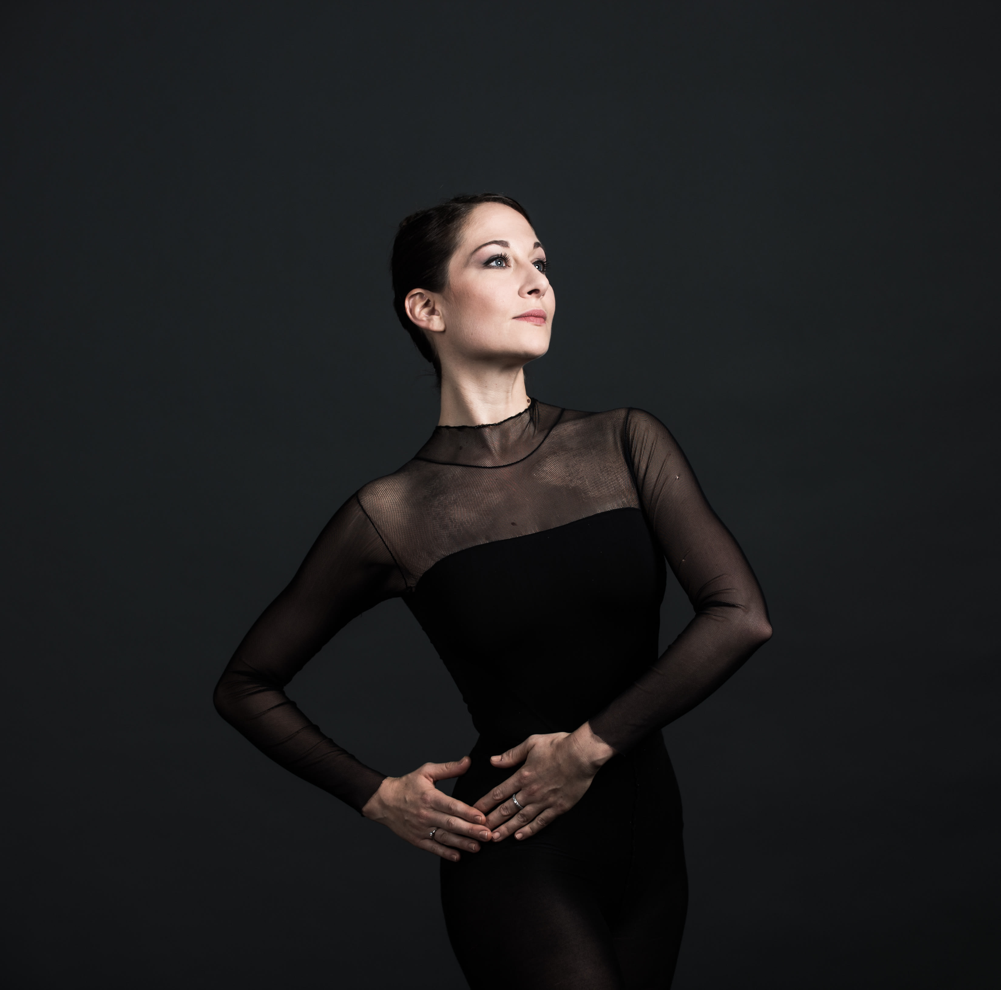 Sarah Kora Dayanova - Paris Opera Play