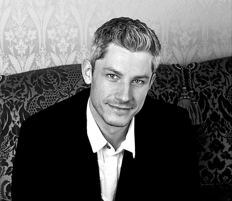 Watch Edwin Crossley-Mercer on Paris Opera Play