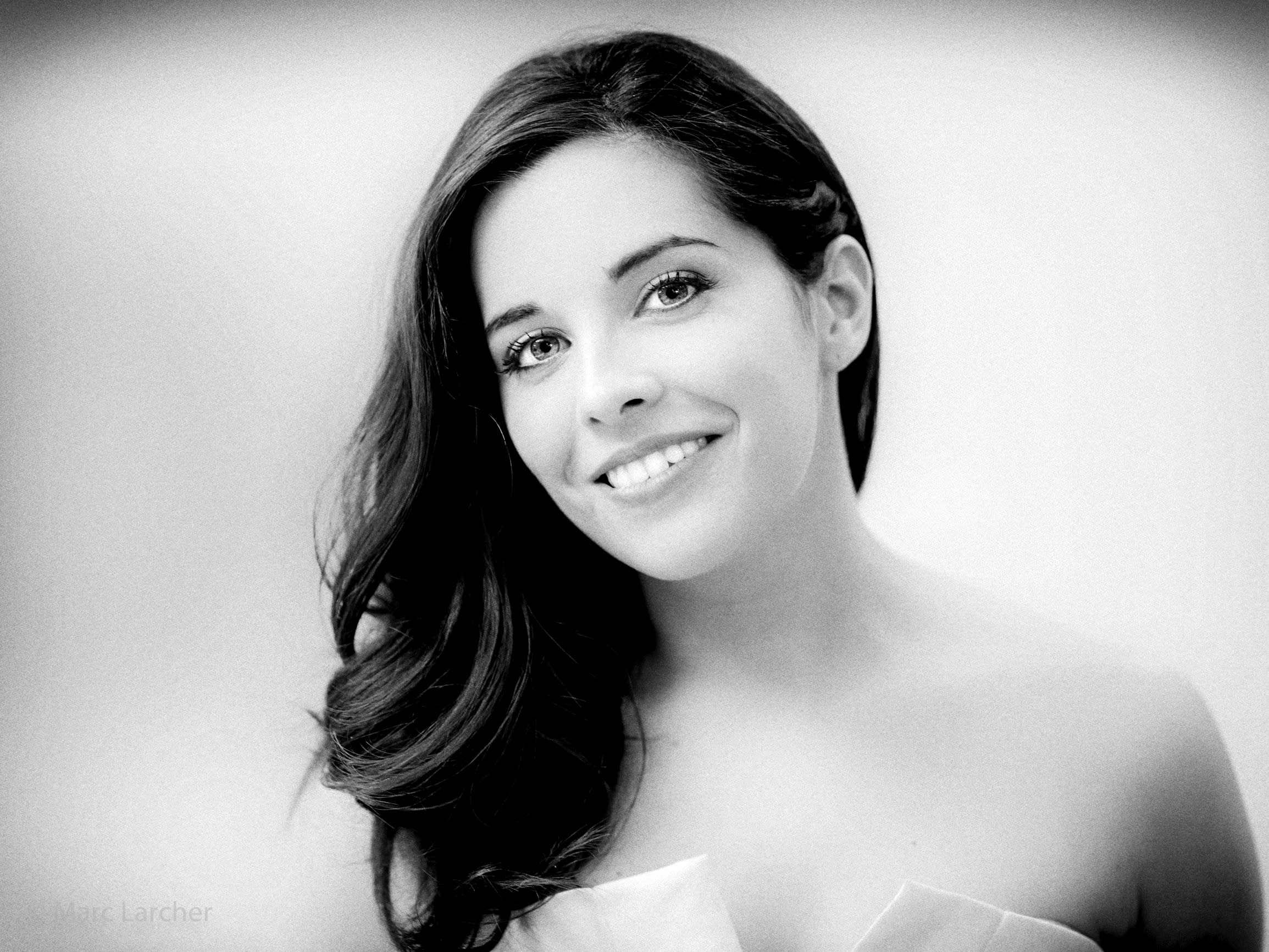 Jodie Devos - Paris Opera Play