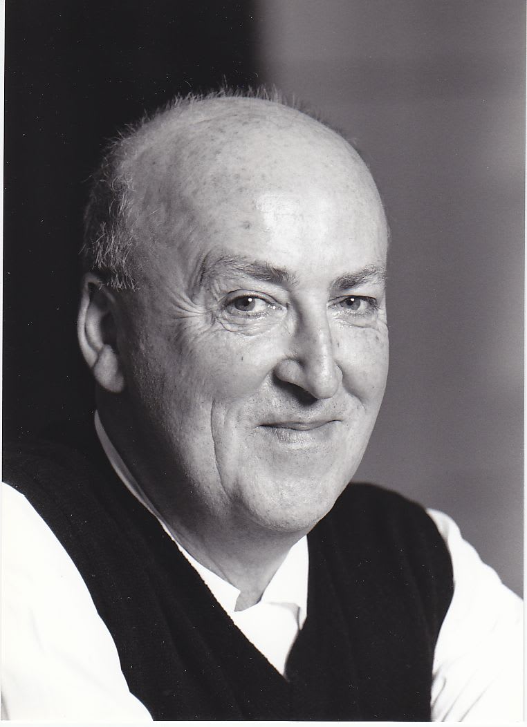 Ian Burton - Paris Opera Play