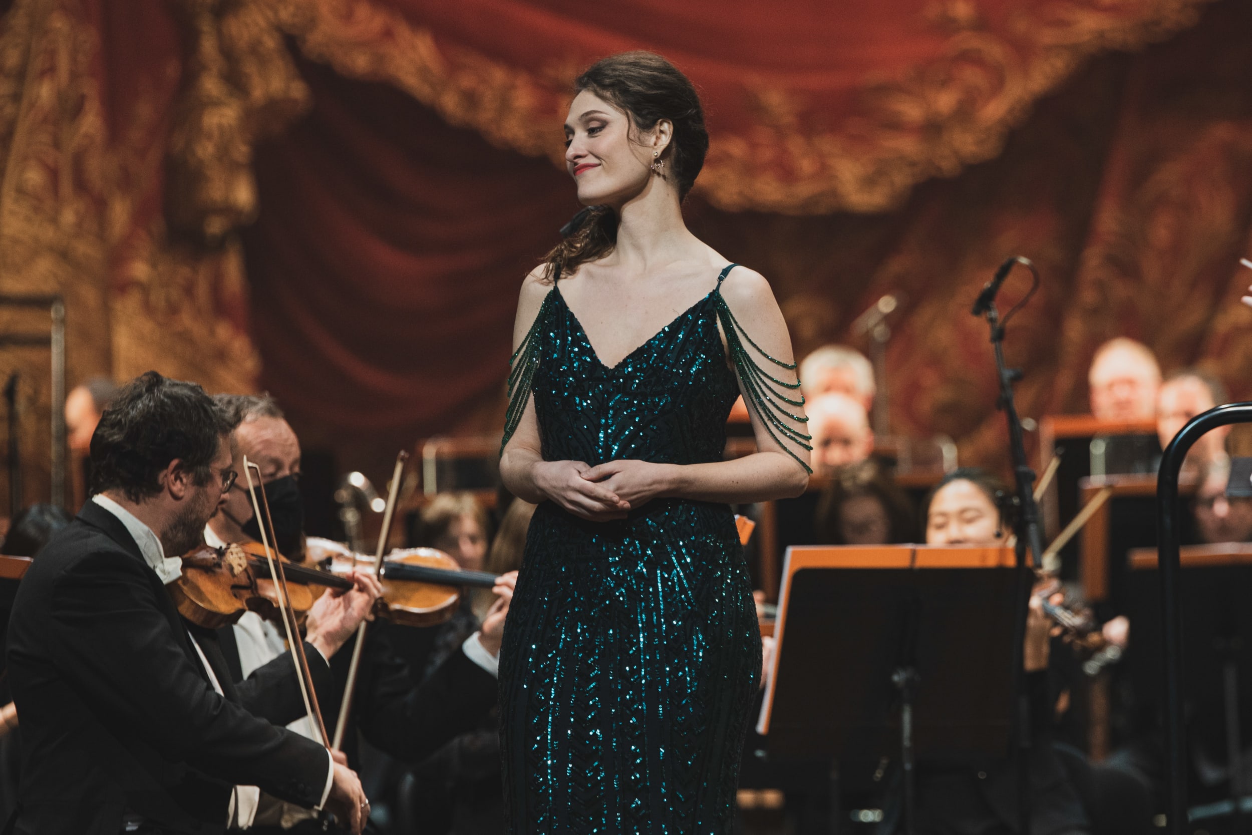 The Artists of the Paris Opera Academy - conducted by Gustavo Dudamel ...