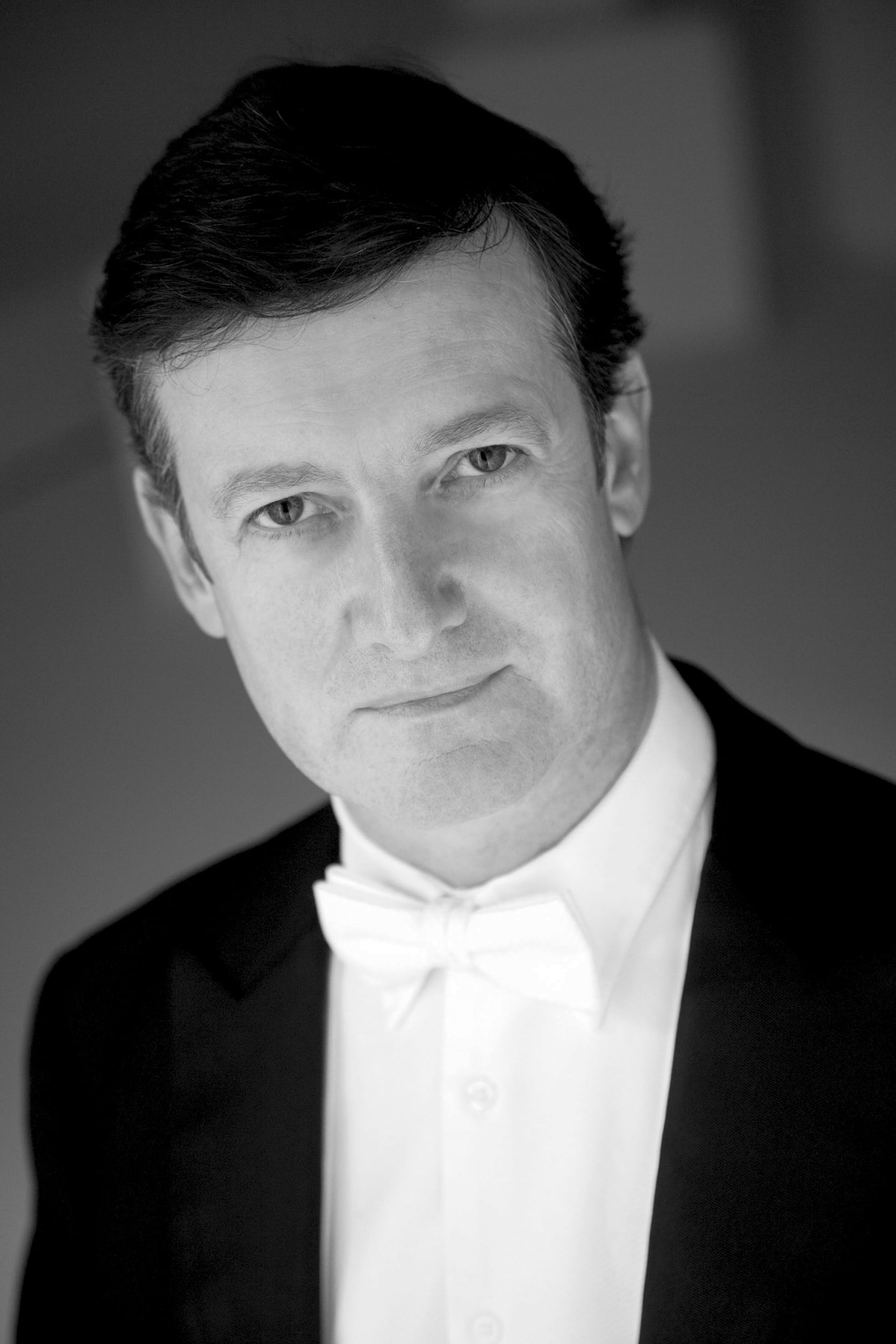 Harry Bicket - Paris Opera Play