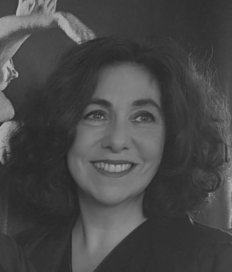 Watch Caroline Bibas on Paris Opera Play