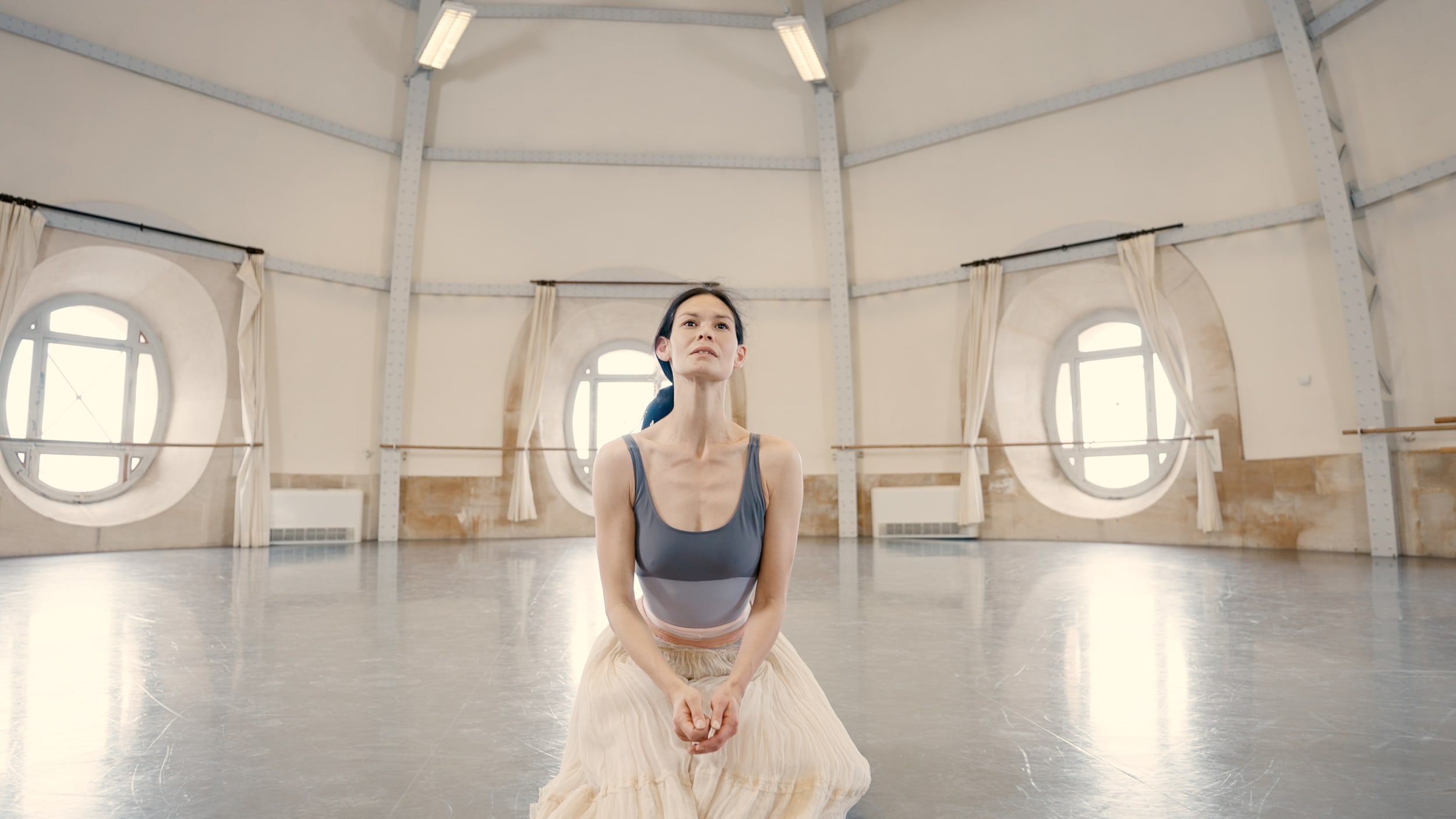 Giselle, rehearsing with... Alice Renavand and Monique Loudières 4/4 ...