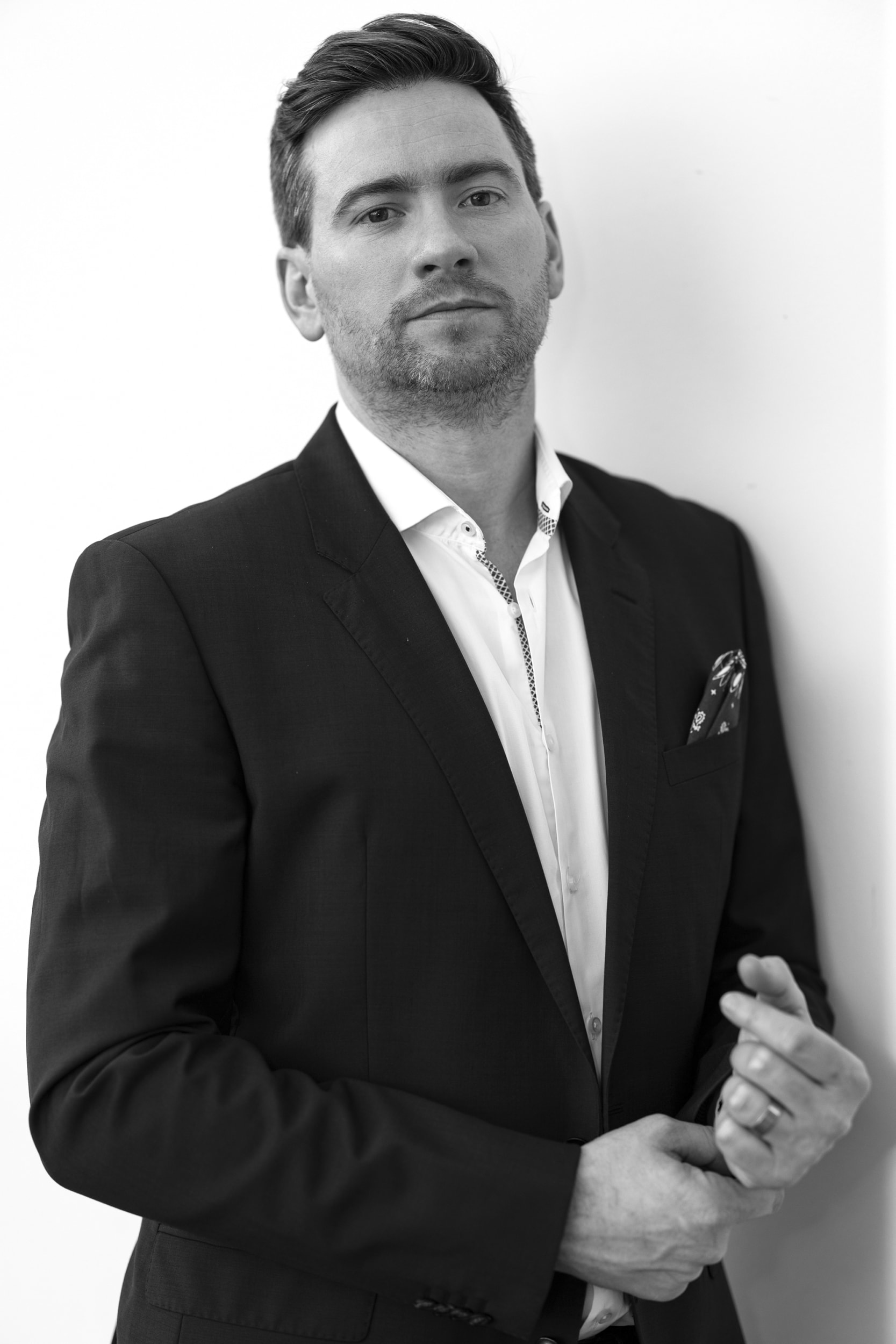 Luke Stoker - Paris Opera Play